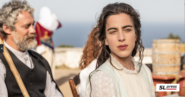 Πρεμιέρα για τις "17 Κλωστές" στο COSMOTE TV - slpress.gr