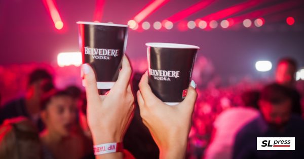 H Peggy Gou & η super premium Belvedere Vodka ξεσήκωσαν το κοινό, στο ...