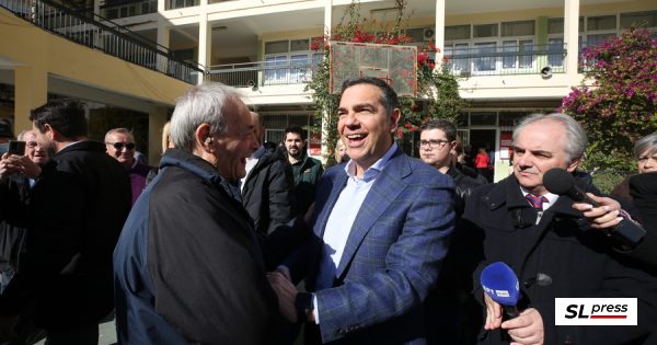 Στην Κυψέλη ψήφισε ο Αλέξης Τσίπρας - slpress.gr