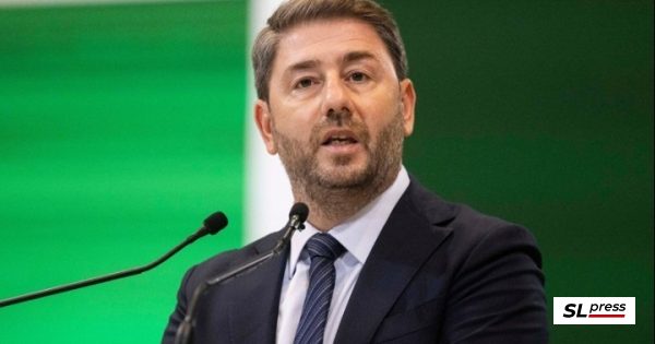 Ερασιτεχνισμό στα εθνικά θέματα καταλογίζει το ΠΑΣΟΚ στην κυβέρνηση και για το 5% - slpress.gr