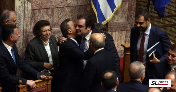 Ναρκοπέδιο η προεδρία Πιερρακάκη στο Eurogroup - slpress.gr